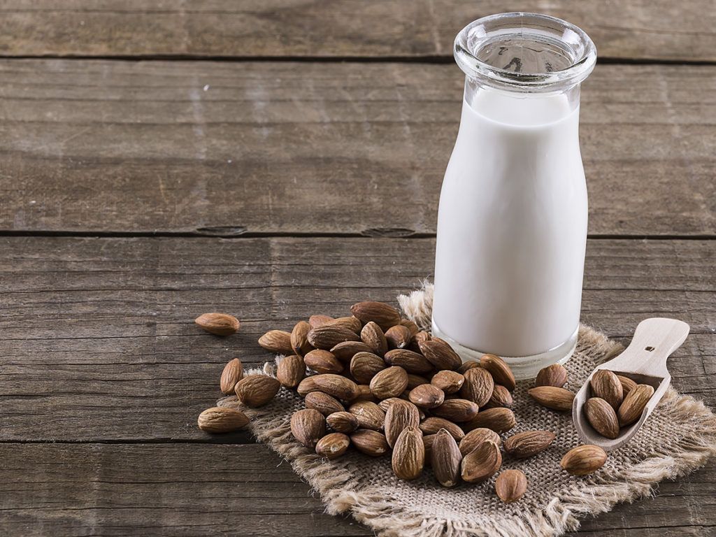 Make-Your-Own Vanilla-Cinnamon Almond Milk - Oliver's Markets