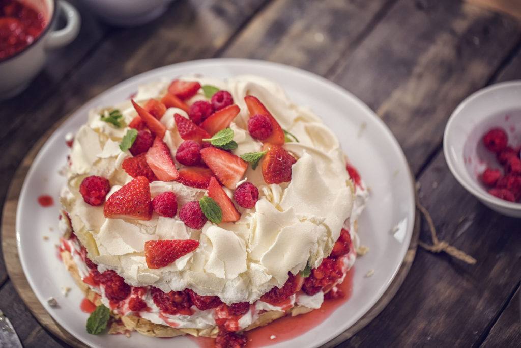 Red Berry Pavlova - Oliver's Markets